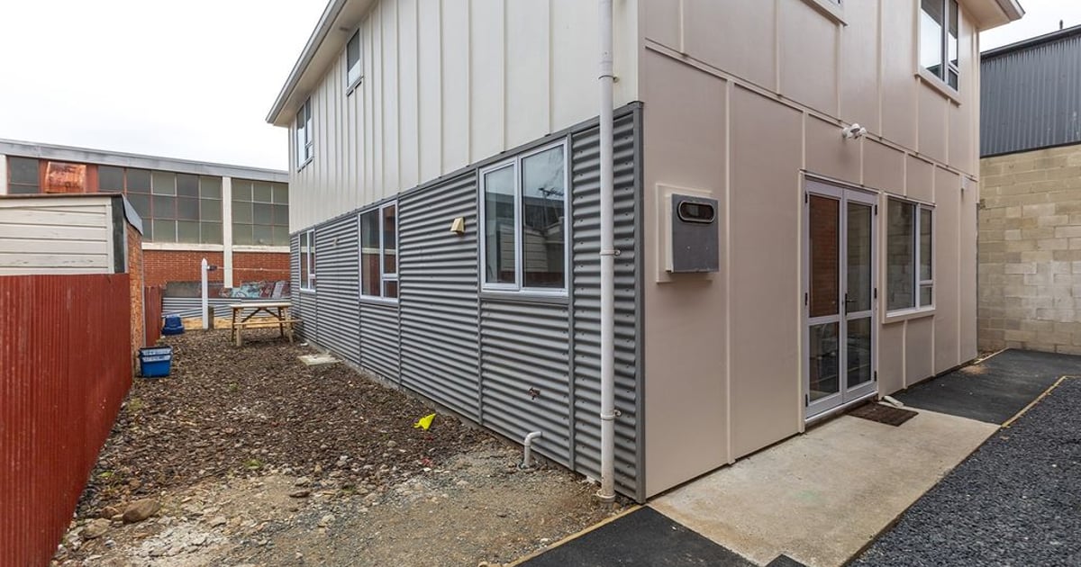 Studio Rooms - Available Now | 119 Leith Street, No... – Roomies.co.nz