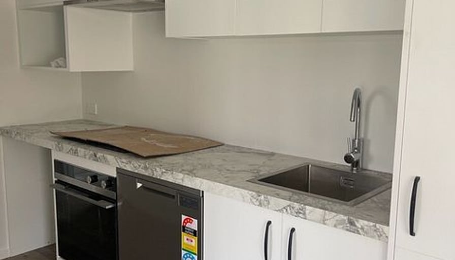 2 Queen size bedrooms + 1 bathroom (Cat friendly) |... – Roomies.co.nz