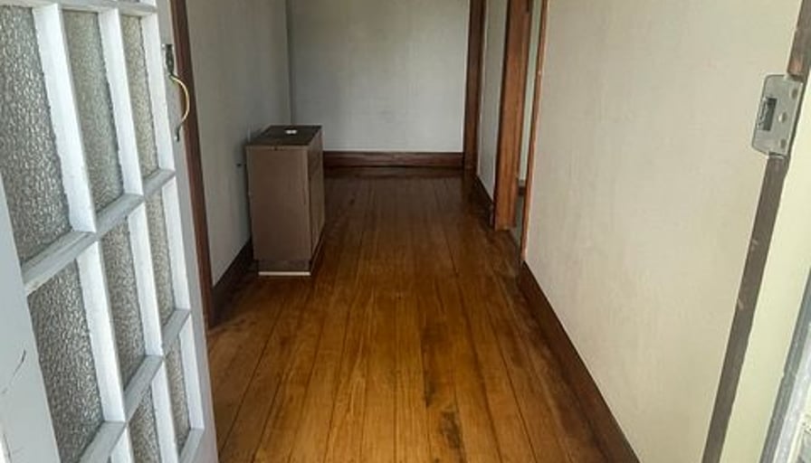 Large Character House | 14 Heath Grove, Waiwhetu, L... – Roomies.co.nz