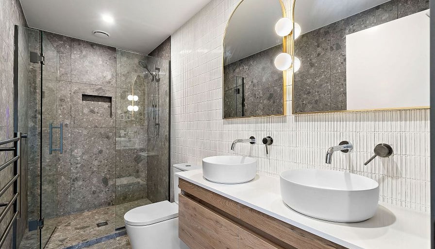 2 Bed, 2 Bath Townhouse with Garage! | 15B Ryan Loo... – Roomies.co.nz