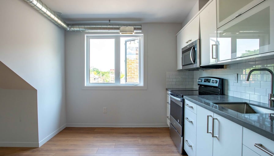 187 Jane Street | 187 Jane Street, Toronto, ON | Brigh... – Roomies.ca