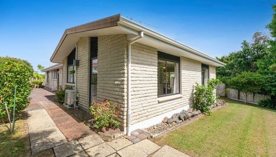 Family Home! | 19 Hauiti Drive, Warkworth | To boo... – Roomies.co.nz