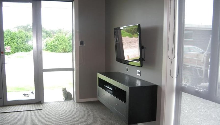 PAROA, GREYMOUTH - STUDIO UNIT | 125 Rutherglen Roa... – Roomies.co.nz