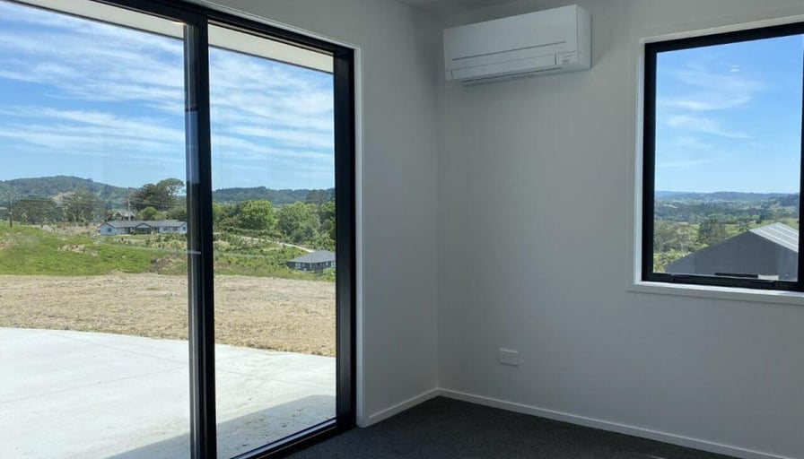 Stunning new build | 354 Whitehills Road, Dairy Fla... – Roomies.co.nz