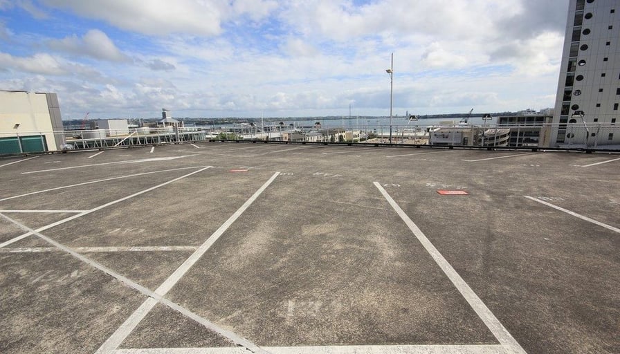 CARPARK AT HOBSON STREET | CP/23 Hobson Street, Auc... – Roomies.co.nz
