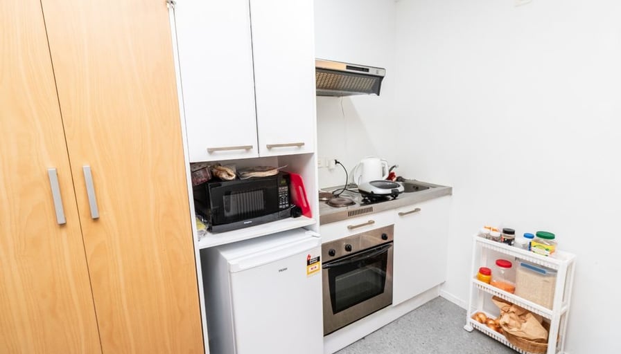 Wellington Central, 1 Bedroom | 169 The Terrace, W... – Roomies.co.nz