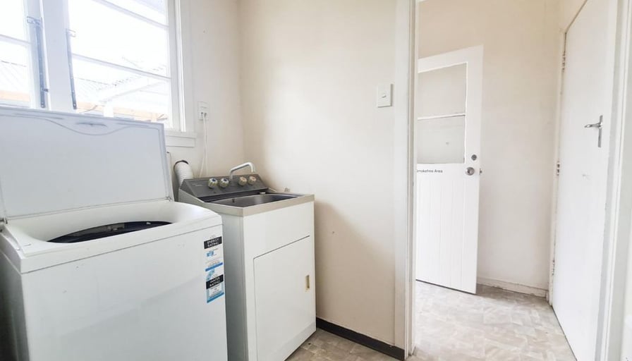 Kelvin House - Boarding House | 292 Kelvin Street,... – Roomies.co.nz