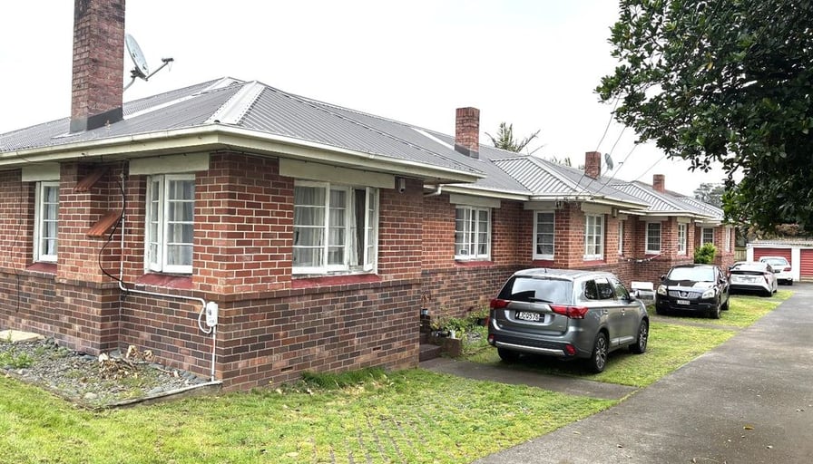 3 Bedroom brick and tile beauty | 51 Pah Road, Epso... – Roomies.co.nz