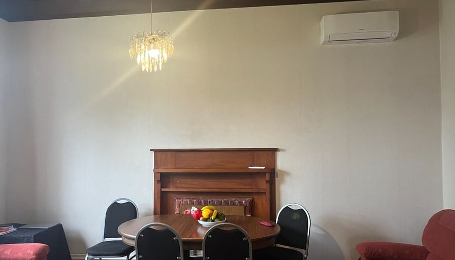 Tidy 1 Bedroom Unit | 5C Collins Street, Hawera | P... – Roomies.co.nz