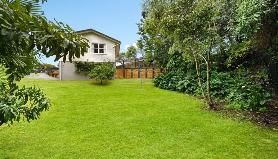 Freshly Renovated Three Bedroom in Chartwell | 47... – Roomies.co.nz
