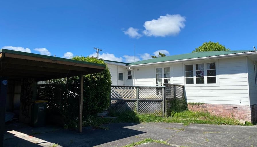 3 bedrooms +1 study room & 1 bathroom | 15 Kere... – Roomies.co.nz