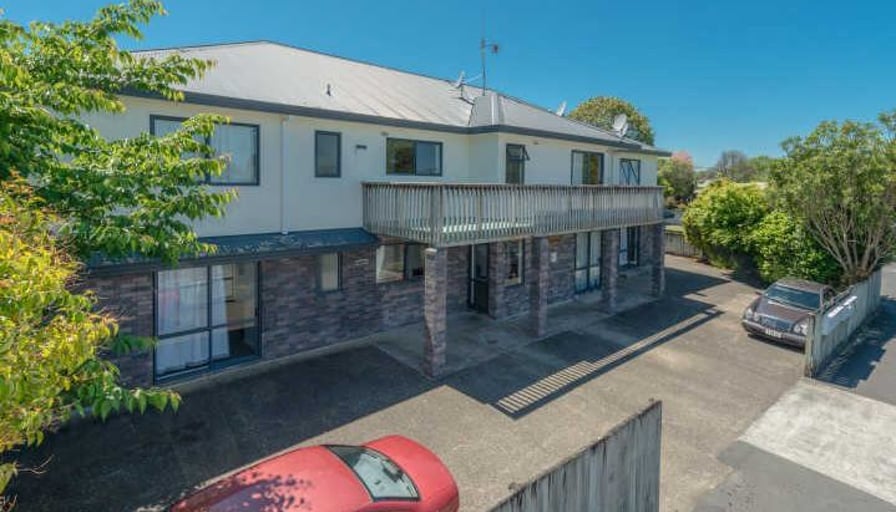 Student Rental | 2 Baffles Crescent, Hillcrest | Th... – Roomies.co.nz