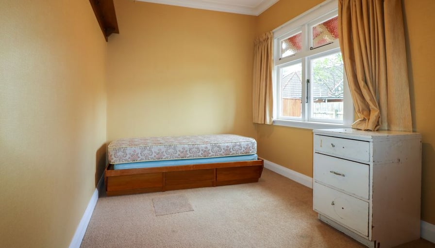 Three Bedrooms - Hospital Area | 10 Rongopai Street... – Roomies.co.nz