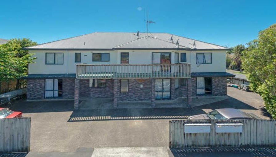 Student Rental | 2 Baffles Crescent, Hillcrest | Th... – Roomies.co.nz