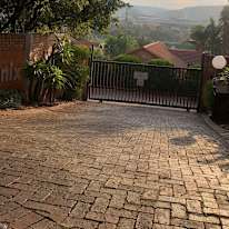 Triomf, Johannesburg, Gauteng Townhouse rooms for r... – Roomies.co.za