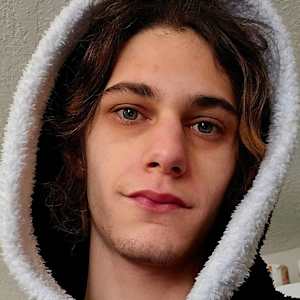 Looking for a roommate | Steven, 27 years, Male | Nana... – Roomies.ca