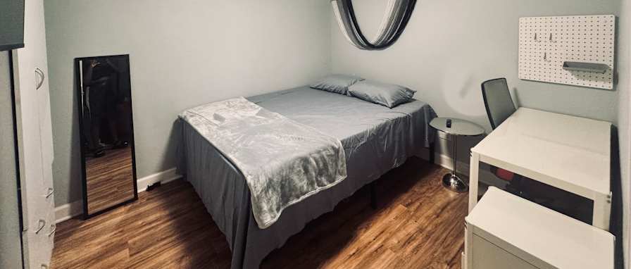 Chicago, IL Roommates & rooms – Roomies.com