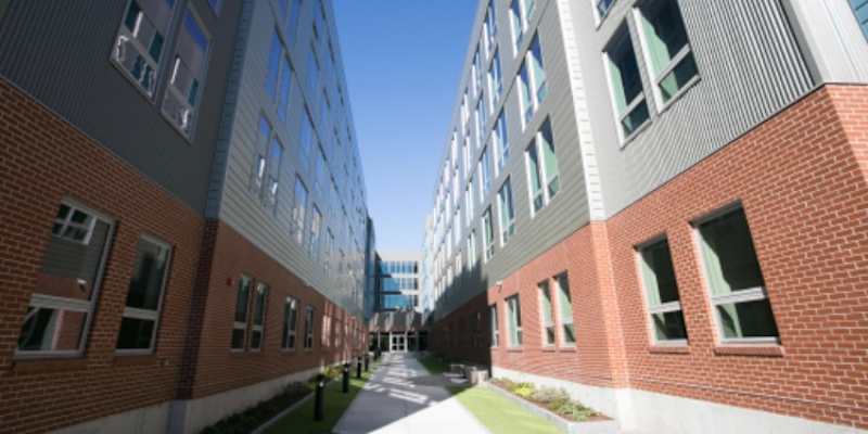 Private room to rent in share house | Merrimack Plaza, Lowell ...