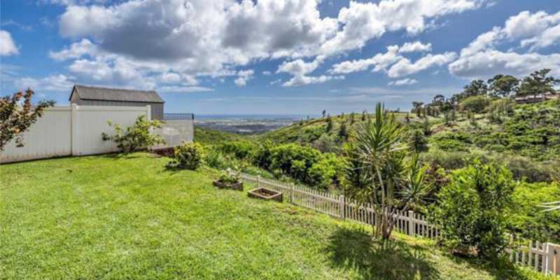 Private room to rent in share house | Fort Barrette R... – Roomies.com