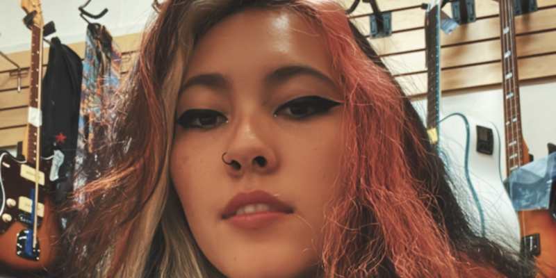 Looking for a roommate | Emerald, 22 years, Female | Enci... – Roomies