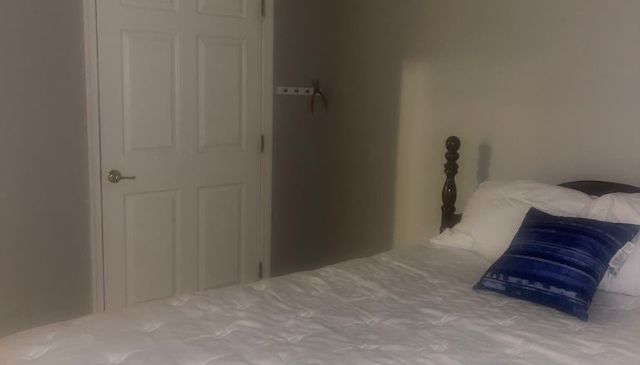 Private room to rent in share house | Brahms Drive, D... – Roomies.com