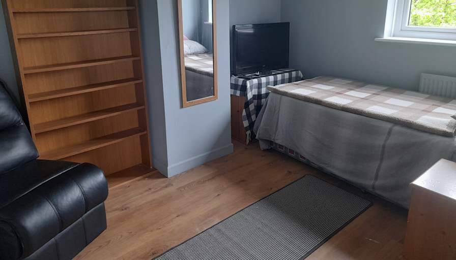 Unfurnished room in a house | Thorverton, England E... – Roomies.co.uk