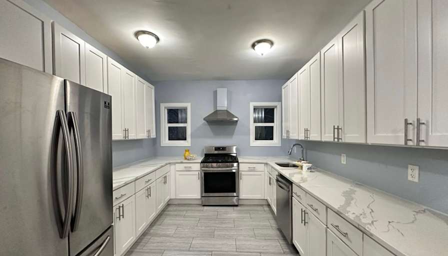 Private room to rent in share house | Clerk Street, J... – Roomies.com