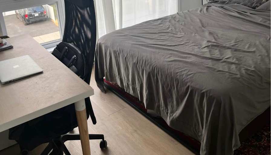 Unfurnished room in a condo | Rue De Chatham, Longueui... – Roomies.ca