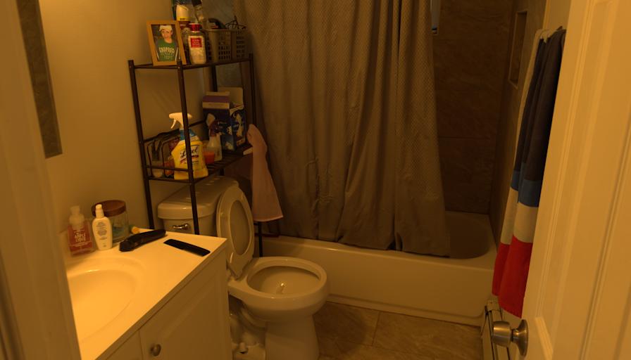 Furnished room in a house | Calvert Avenue, Ronkonkom... – Roomies.com