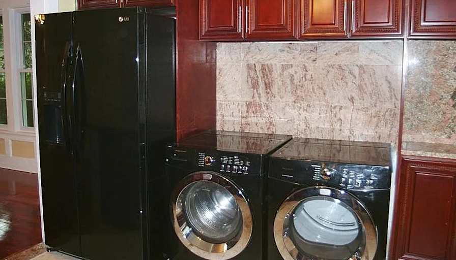 Furnished room in a house | Caton Terrace, Caldwell,... – Roomies.com