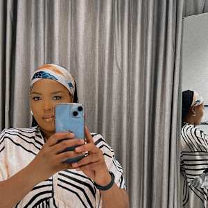 Looking for a roommate | Zinhle Mngomezulu, 31 year... – Roomies.co.za