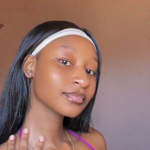 Looking for a roommate | Kgothatso, 19 years, Femal... – Roomies.co.za