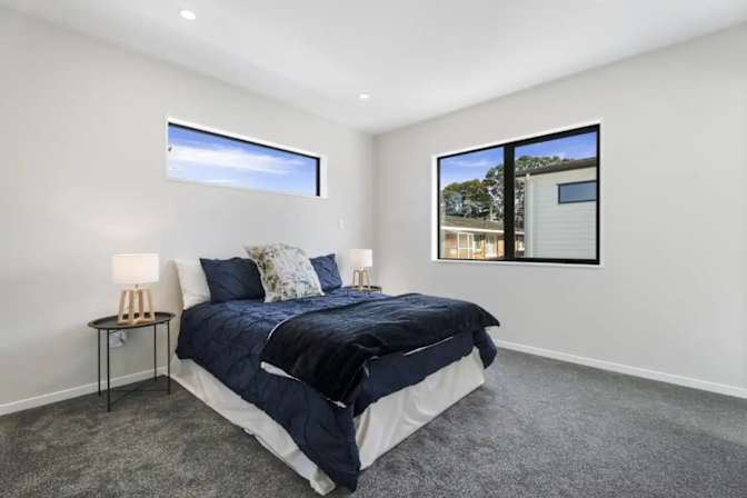 Unfurnished room in a townhouse | Trafalgar Street,... – Roomies.co.nz