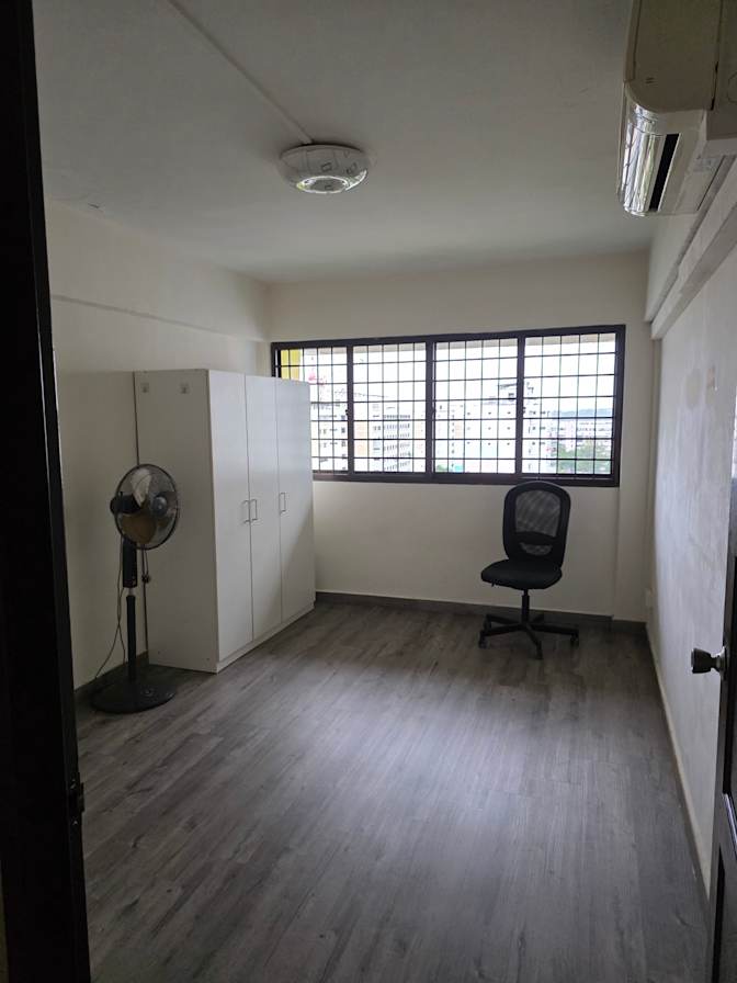 Shared furnished room in a house | Yishun Street 11, Y... – Roomies.sg