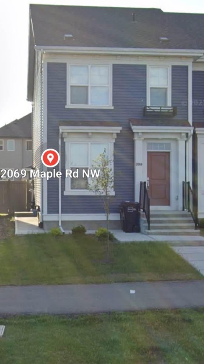 Unfurnished room in a townhouse | Maple Road NW, South... – Roomies.ca