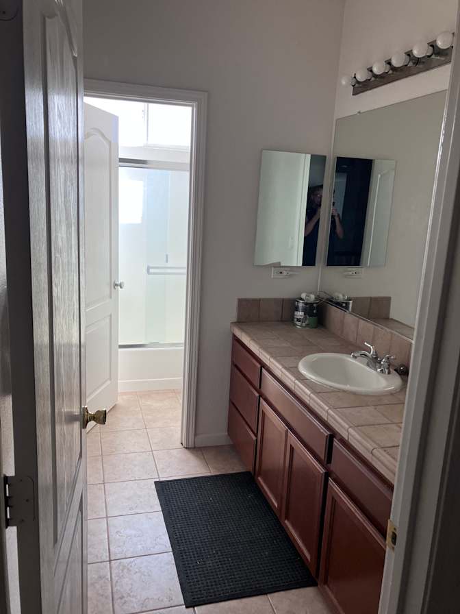 Private room to rent in share house | Kite Way, Antio... – Roomies.com