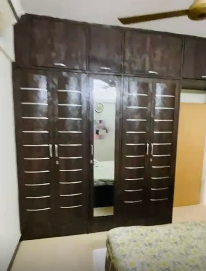 Shared furnished room in an apartment | Best Colony... – Roomies.co.in