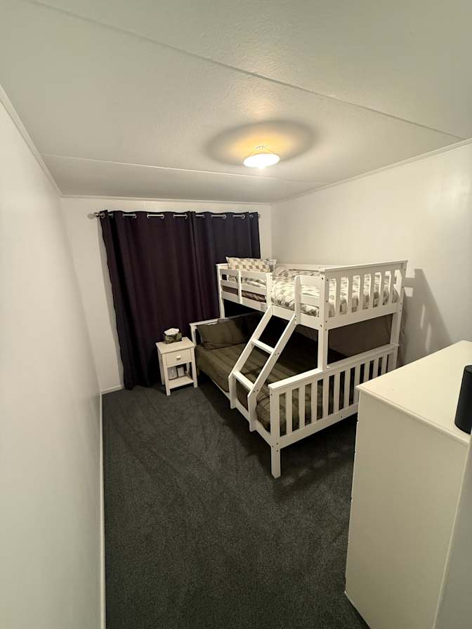 Furnished room in a house | Flaxmere, Hawke's Bay 4... – Roomies.co.nz