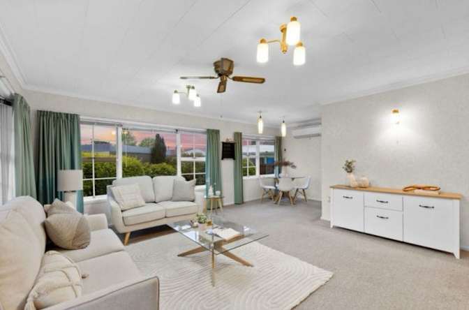 Private room to rent in share house | Main North Ro... – Roomies.co.nz