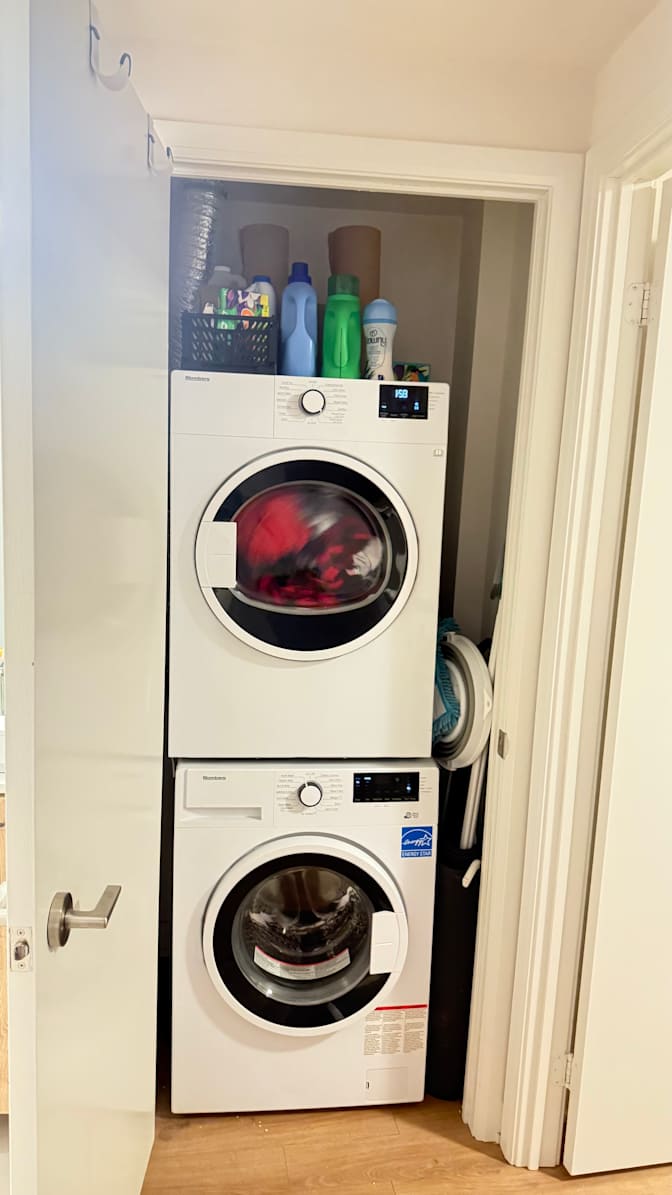 Unfurnished room in a condo | Niagara Street, Downtown... – Roomies.ca