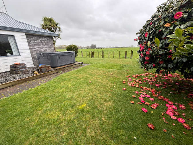 Private room to rent in share house | Caesar Roose... – Roomies.co.nz