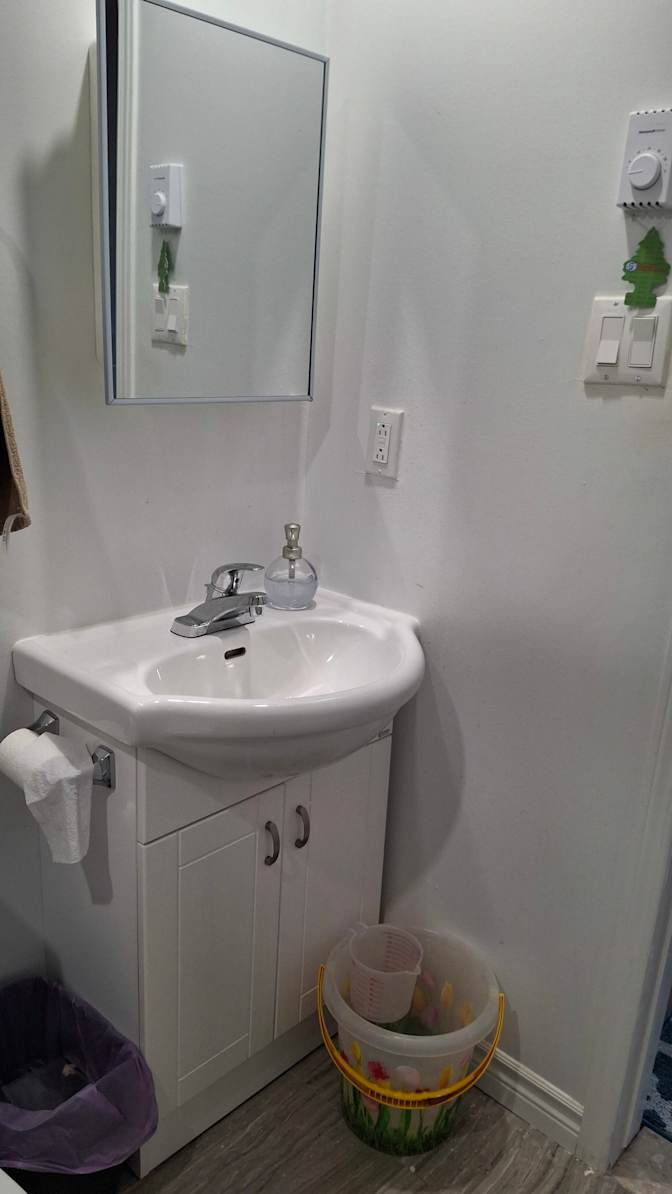 Louer.ca :) Rue Hyman, Dollard-Des Ormeaux QC for Rent