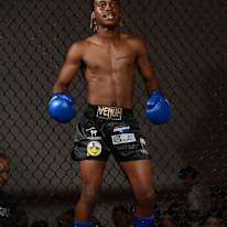 With cat housemates in Sawgrass International Corpora... – Roomies.com